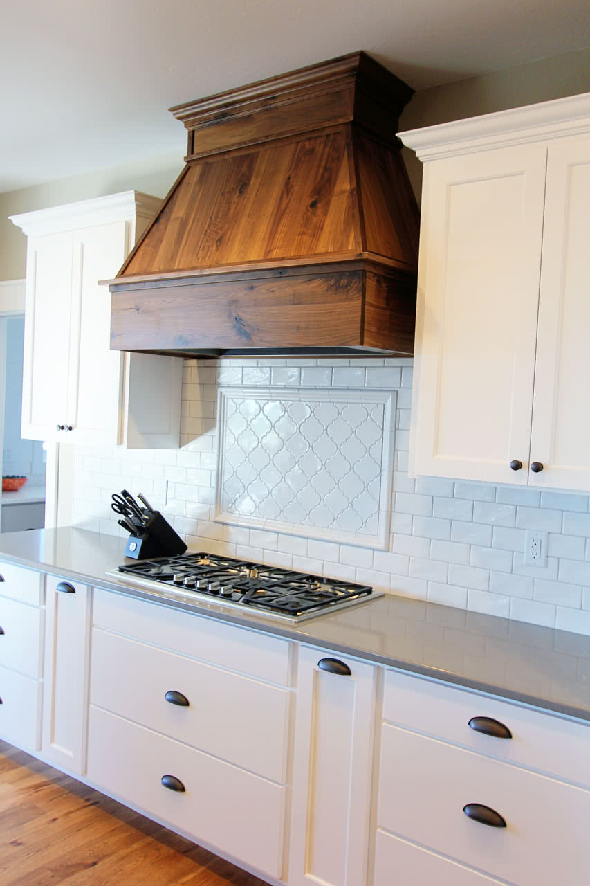 Custom stove hoods create an amazing focal point in your kitchen ...